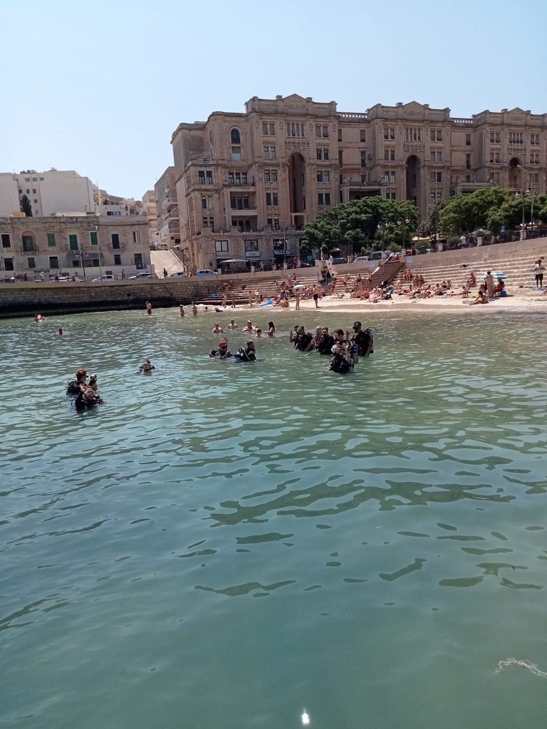 Balluta Bay/Reef dive site | PADI