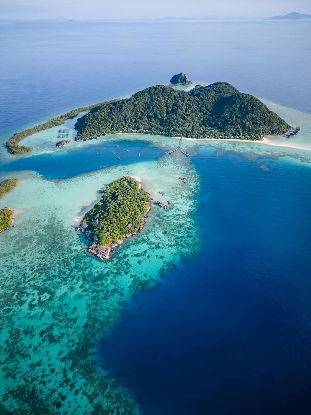 Bawah Reserve Dive Centre | Batam | PADI Dive Center