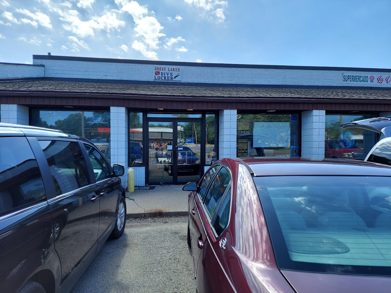 Great Lakes Dive Locker | Grand Rapids | PADI Dive Center